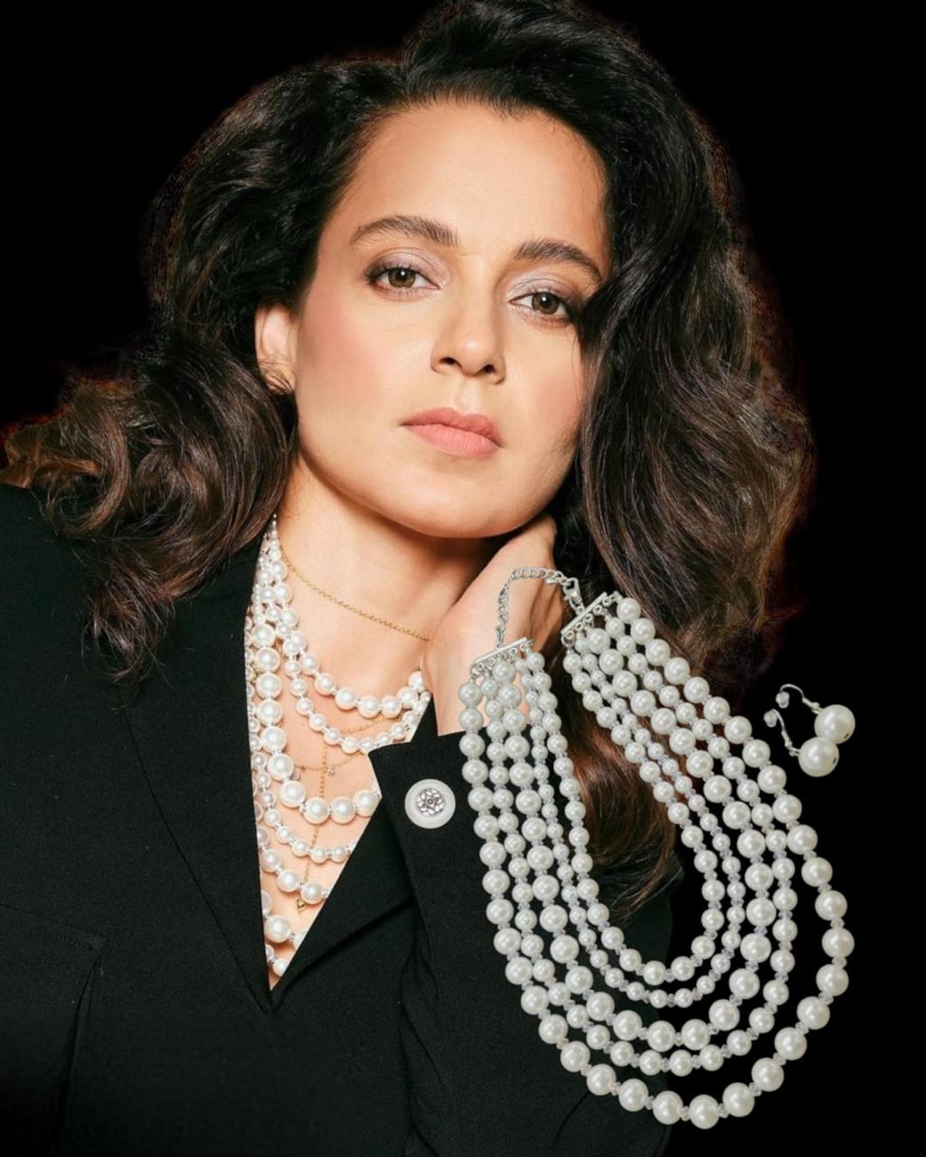 Shop Bollywood Celebrity Jewellery – Forever Jewels India